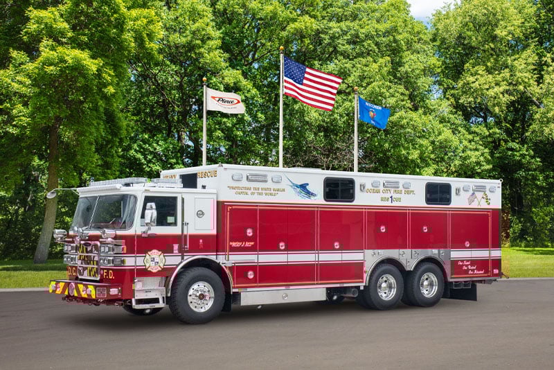 Walk-In Vs Non-Walk-In Rescue Fire Trucks