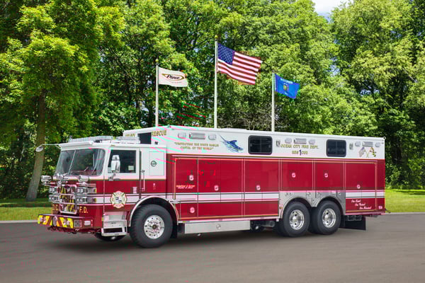 Walk-In Vs Non-Walk-In Rescue Fire Trucks