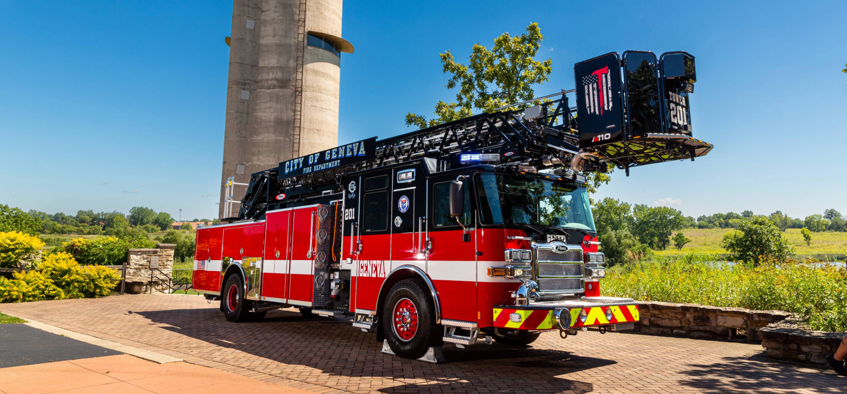 Fire Apparatus Spotlight: The Pros and Cons of Rear Mount Aerial ...