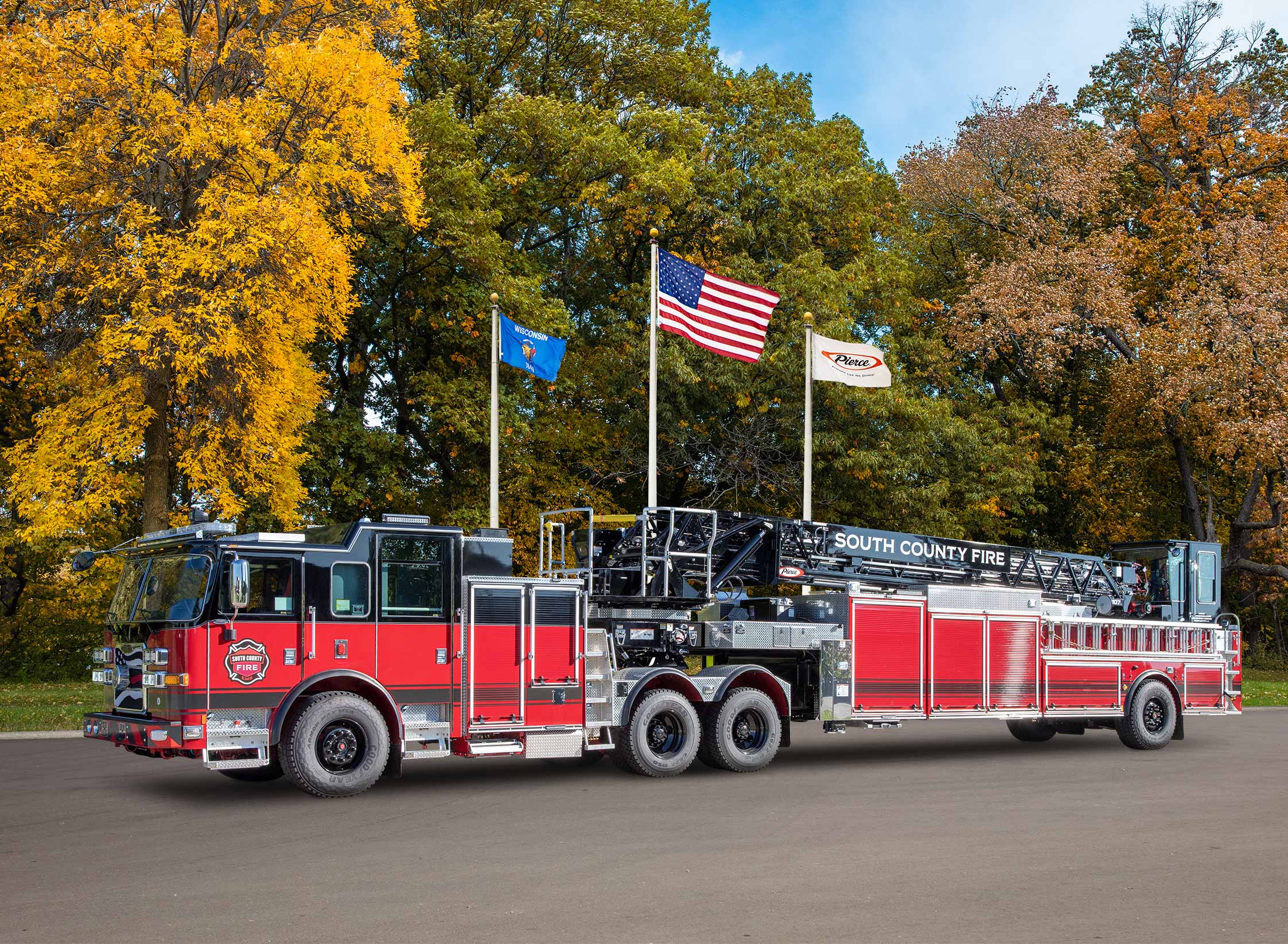 Ascendant® 107' Heavy-Duty Tiller Aerial Ladder | Pierce Mfg
