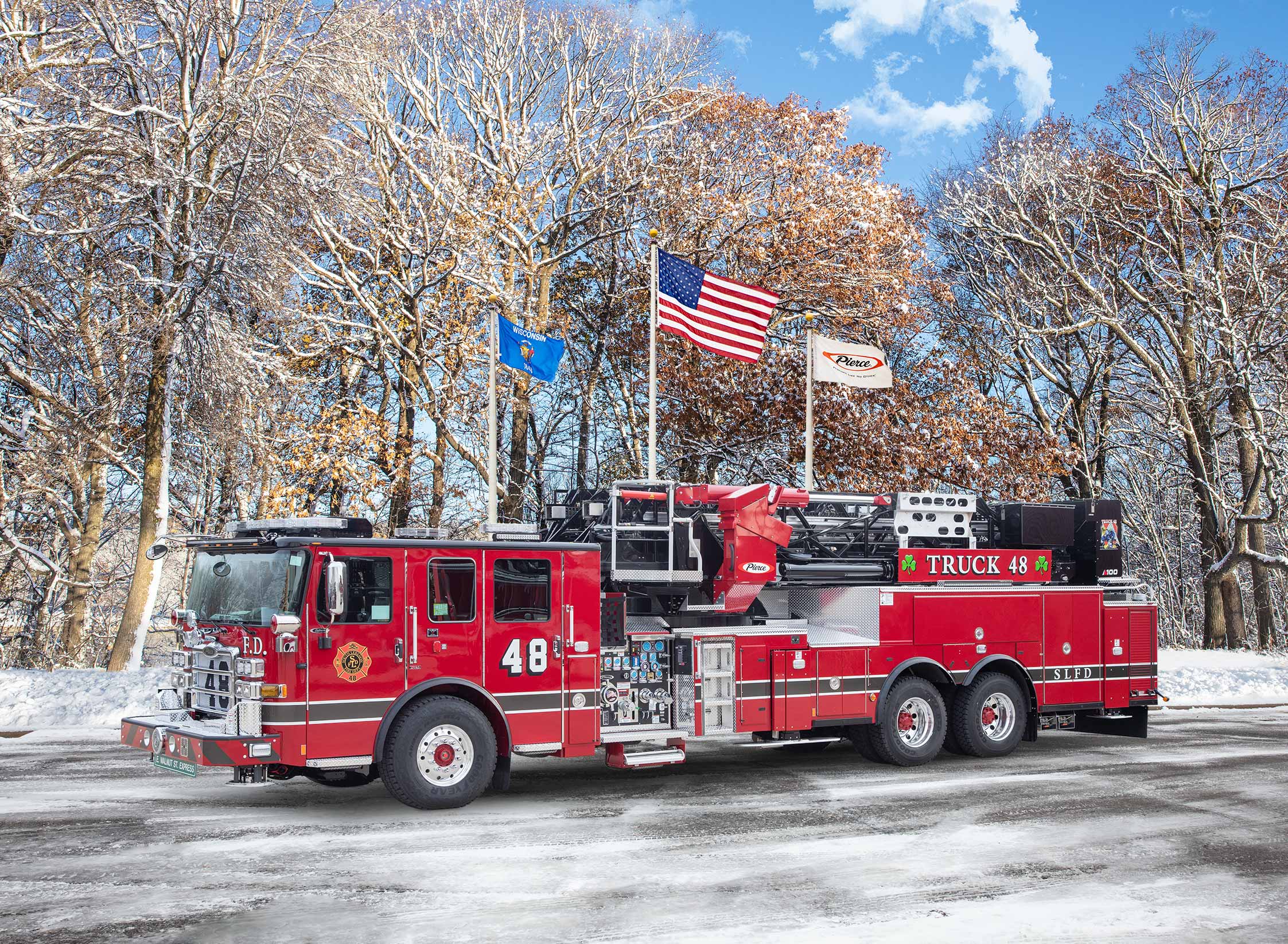 Ascendant® 100' Heavy-Duty Aerial Tower | Pierce Mfg