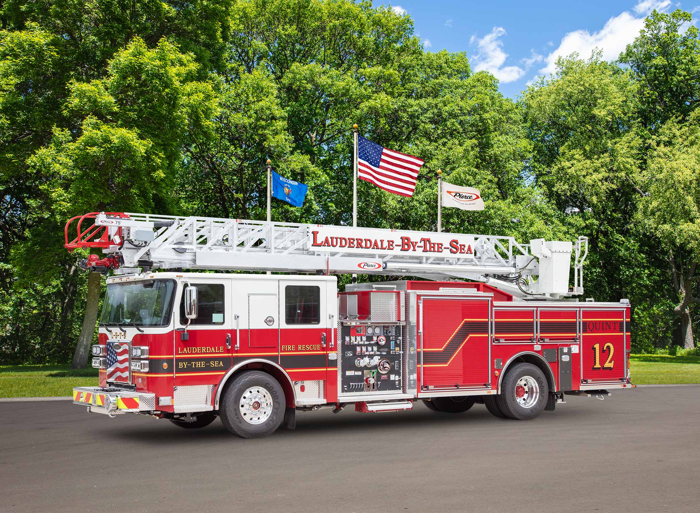 75' Heavy-Duty Aluminum Aerial Ladder | Pierce Mfg