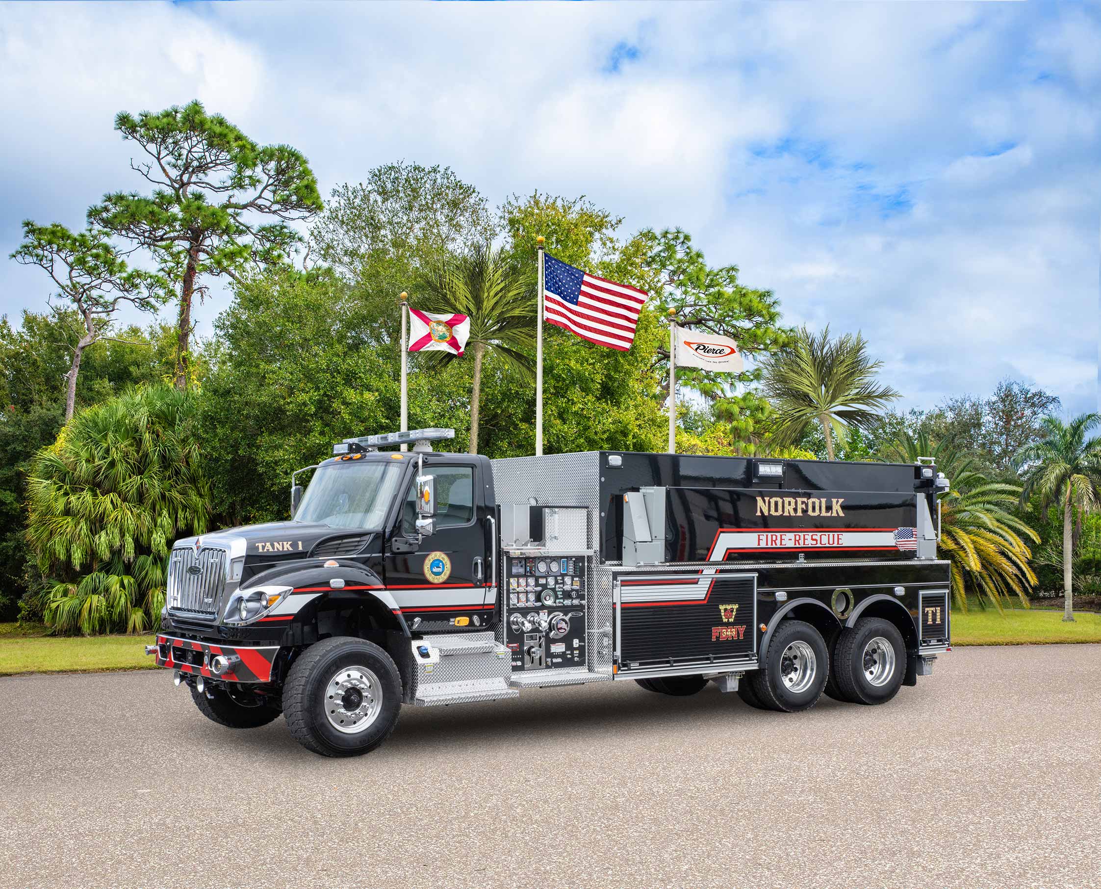 Commercial Dry Side Tanker | Pierce Mfg